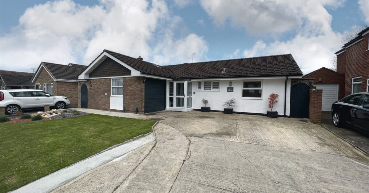 HOUSE – Merlin Way, Covingham, Swindon