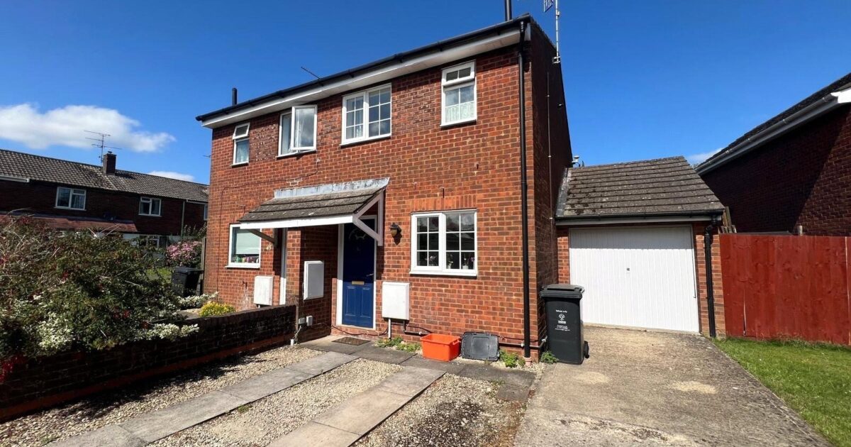 HOUSE – Constable Road, Upper Stratton, Swindon