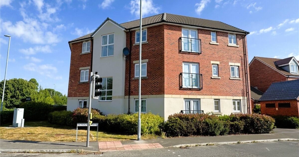 HOUSE – Scholars Way, Melksham, Wiltshire