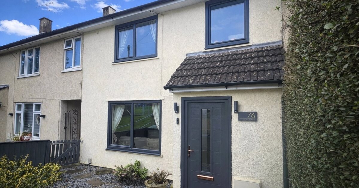 HOUSE – Elborough Road, Swindon